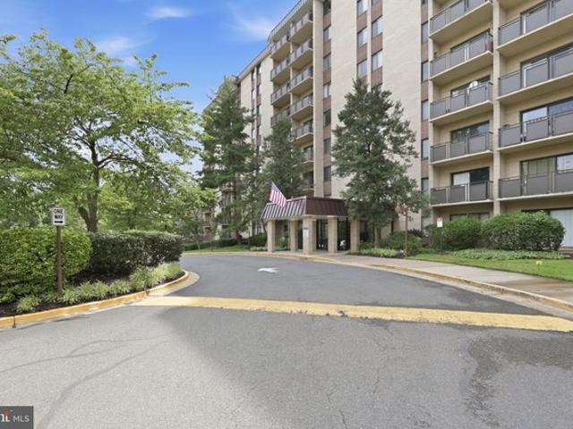 3101 S Manchester St Apt 914, Falls Church, VA 22044