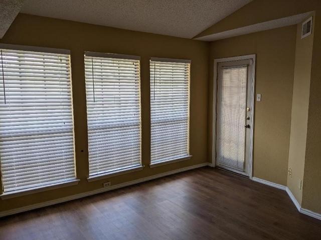 3101 Townbluff Drive # 623