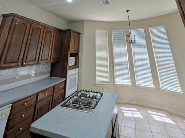 3101 Wareham Lane