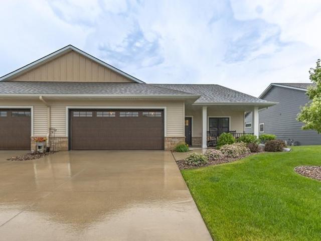 3102 Christenson Ln, Holmen, WI 54650
