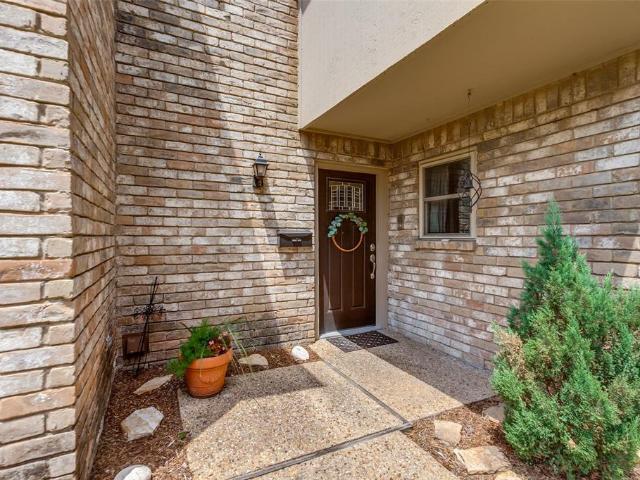 3102 Eastpark Drive
