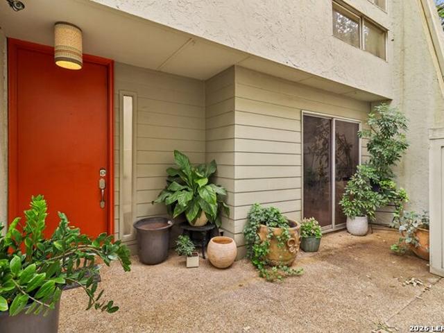 3102 Eisenhauer Rd, Unit E34