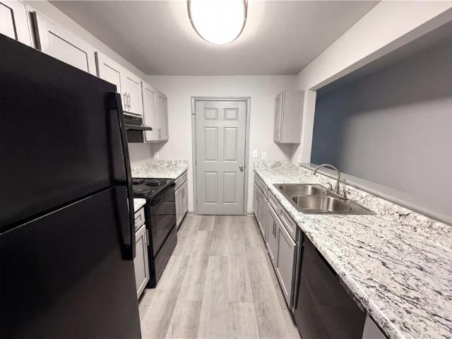 3102 Fairington Village Drive