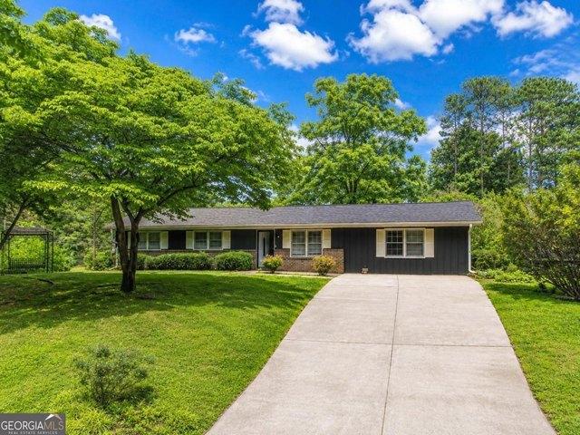 3102 Hamilton Rd, Lawrenceville, GA 30044