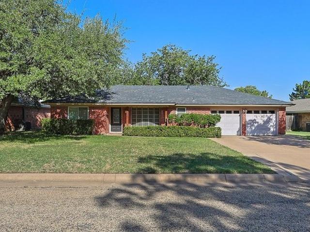 3102 Ivanhoe Ln, Abilene, TX 79605