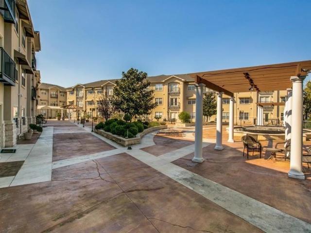 3102 Kings Road # 1207