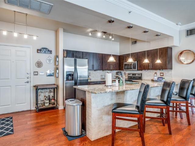 3102 Kings Road # 3103