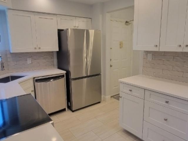 3102 Revere Ct