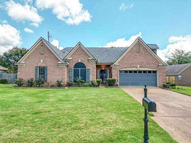 3102 Shadow Green Dr, Lakeland, TN 38002