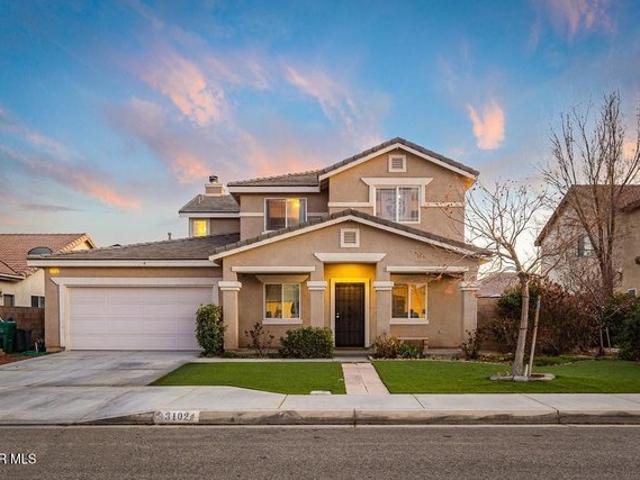 3102 Topaz Ln, Lancaster, CA 93535