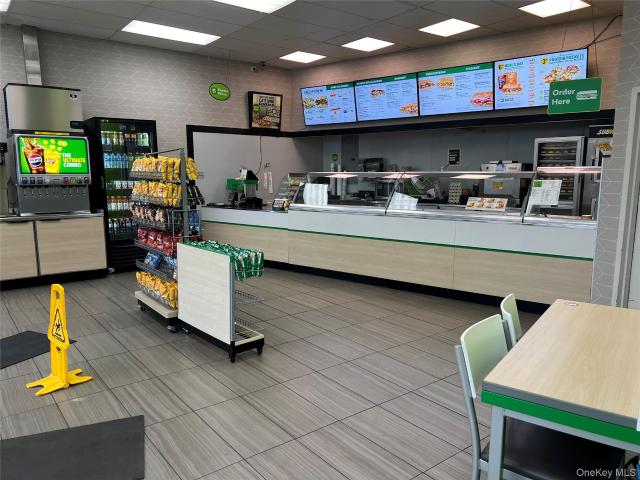 3102 U Avenue Store 3