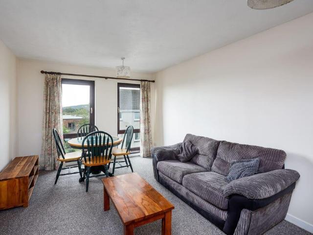 3102L Echline Rigg, South. 2 bed flat to rent £1,150 pcm £265 pw