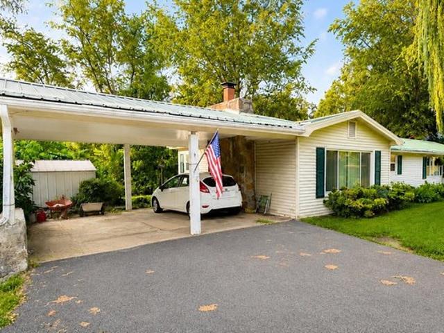 31031 Lee Hwy, Glade Spring, VA 24340