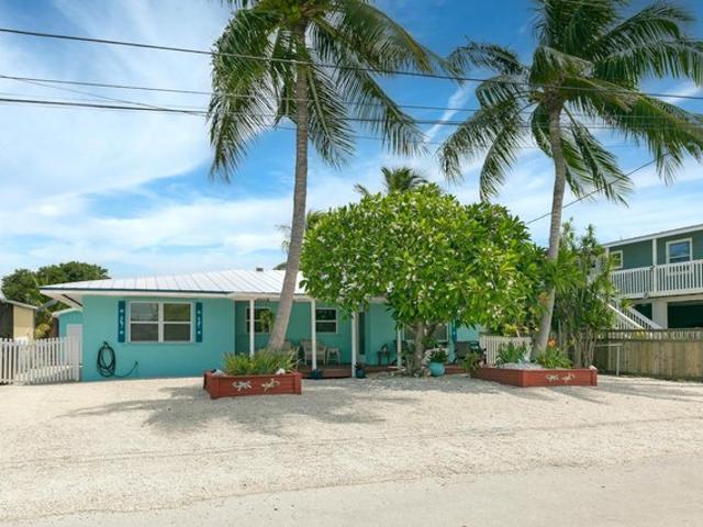 31032 Hollerich Dr, Big Pine Key, FL 33043