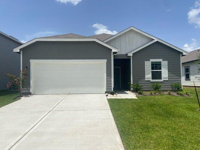 31034 Gayle Prairie Oaks St, Waller, TX 77484