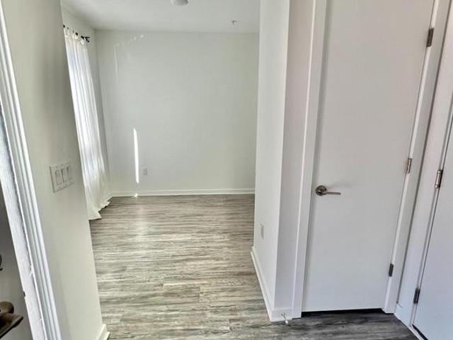 3103 Beachview Lane