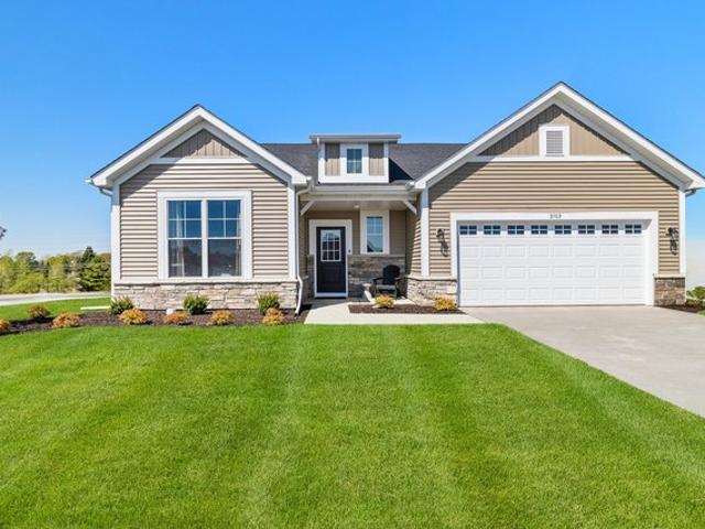 3103 Hilltop Rd, Valparaiso, IN 46385