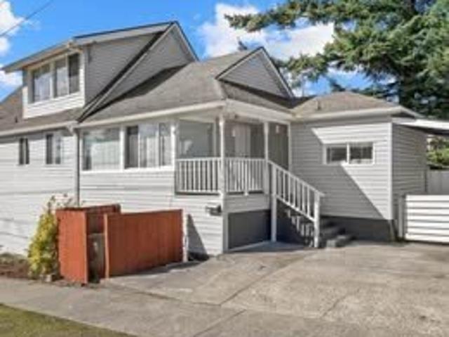 3103 S 54th St, Tacoma, WA 98409