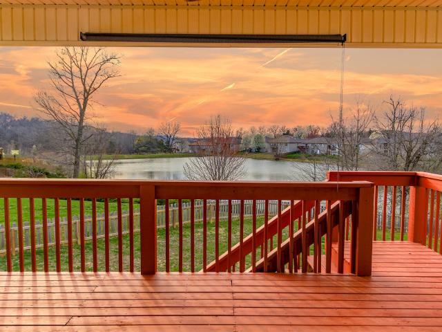 3103 woods crossing dr