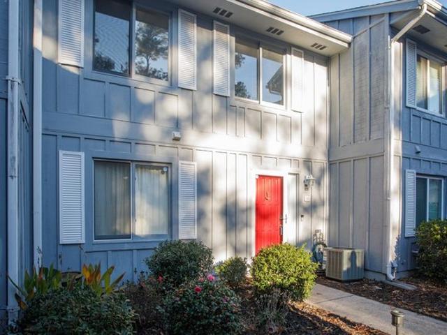 310 75th Ave N Apt 10, Myrtle Beach, SC 29572