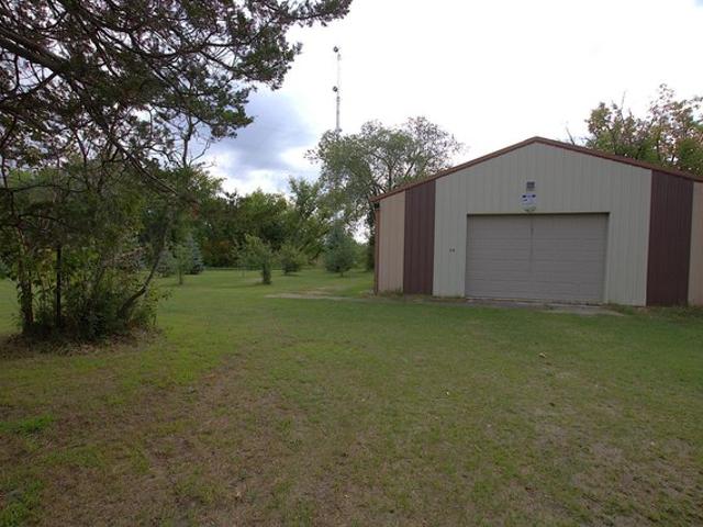 310 8th St SE, Staples, MN 56479