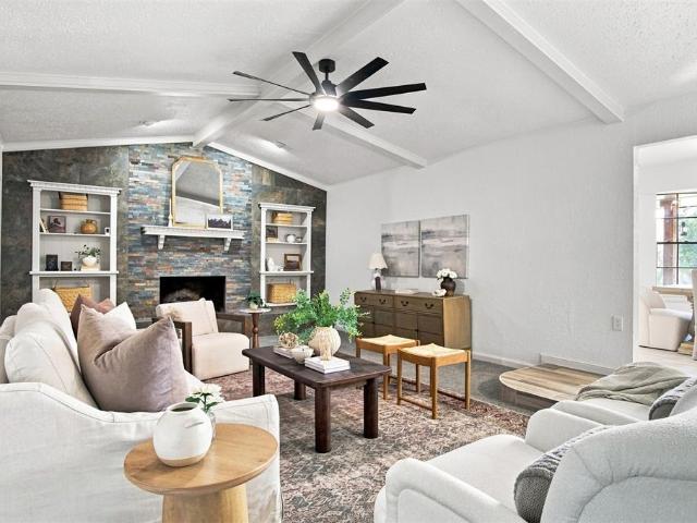 310 Cottonwood Drive