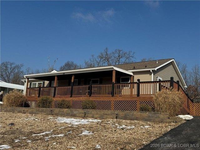 310 Cougar Dr, Laurie, MO 65037