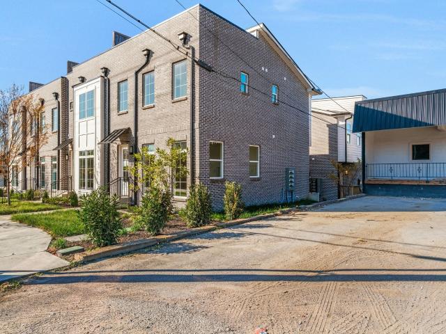 310 Cedar St