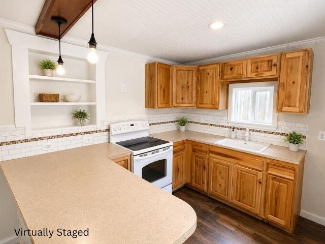 310 Cedar Point Circle