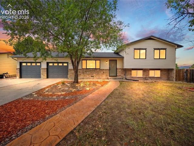 310 Cielo Vista St, Colorado Springs, CO 80911