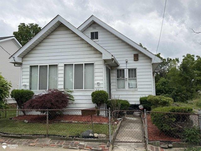 310 Crosby St, Flint, MI 48503