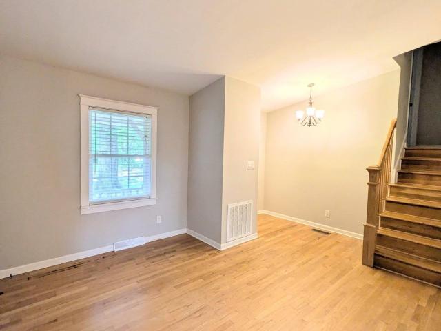 310 Cumberland Drive SE