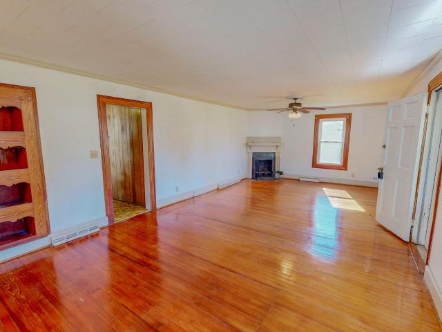 310 Barnette Avenue