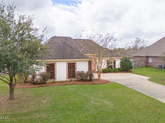 310 Belle Oak Way
