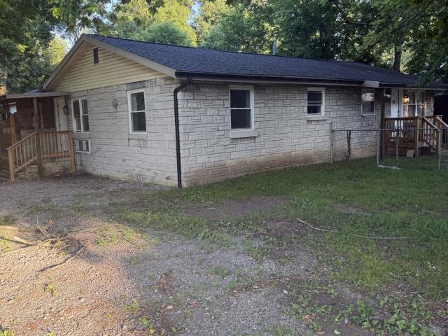 310 Braden St