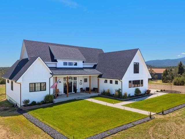 310 Garrett Dr, Trinidad, CO 81082