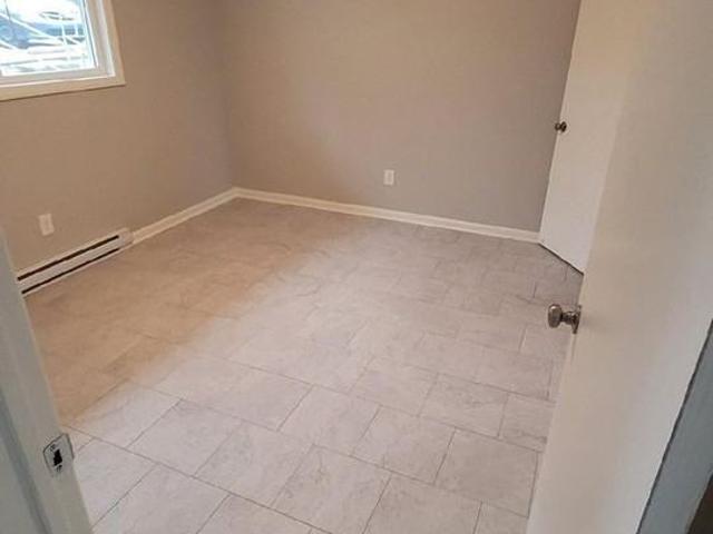 310 Greenbriar Road 2 Bedroom Apartment for Rent at 310 Greenbriar Rd, Greensboro, NC 27405 Spicewood
