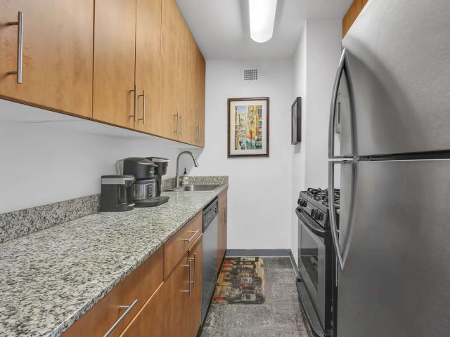 310 E 46th Street 21f
