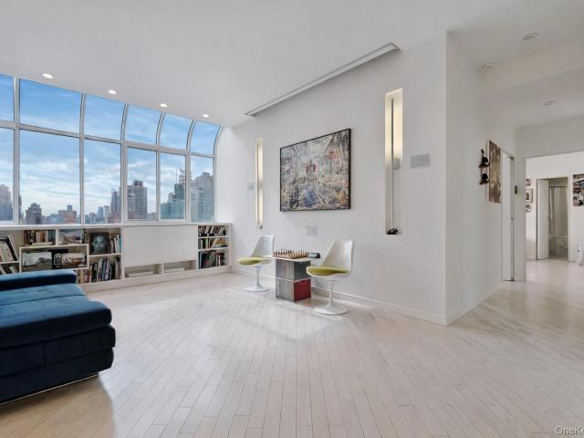 310 E 46th Street PHT