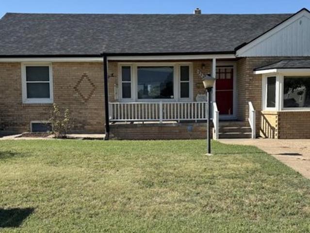310 E 22nd St, Hays, KS 67601