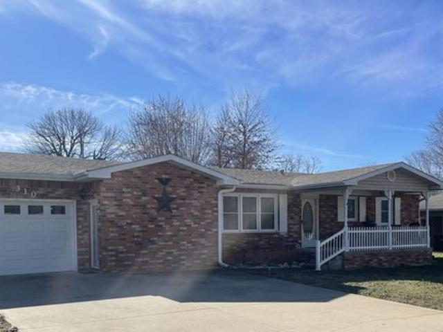 310 E Carnes St, Wheaton, MO 64874