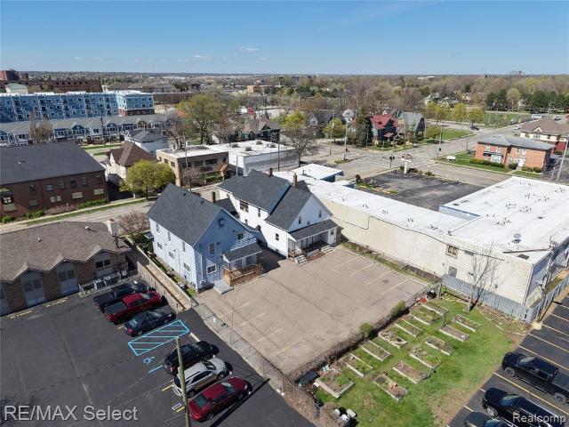310 E Court Street
