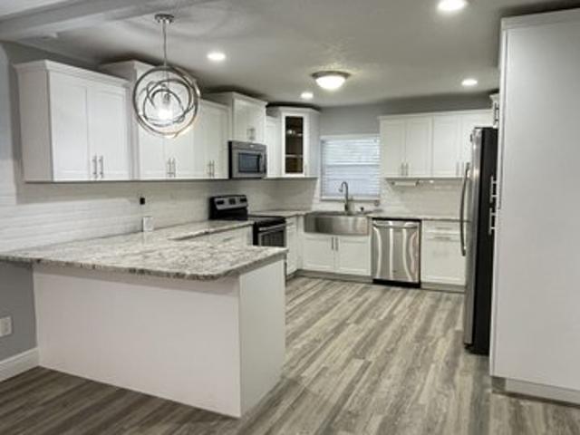 310 E Gladys St, Tampa, FL 33602