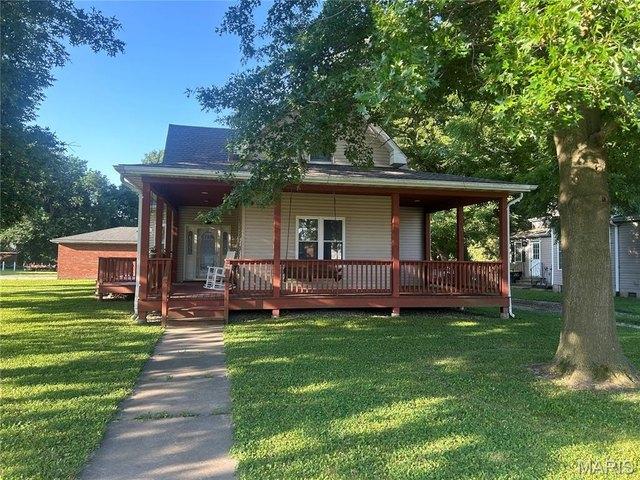 310 E Main St, Alhambra, IL 62001