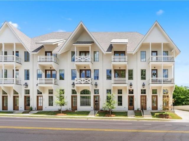 310 E Samford Ave Unit 204, Auburn, AL 36830