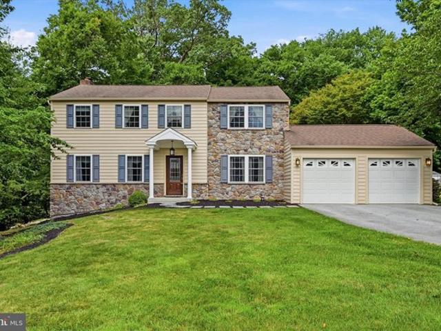 310 Fairview Dr, Exton, PA 19341