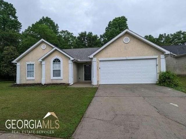 310 Fallview Dr, McDonough, GA 30253