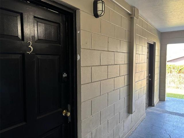 310 Farnol St SW, Unit 3, Winter Haven, FL 33880 | MLS #P4937 | Compass