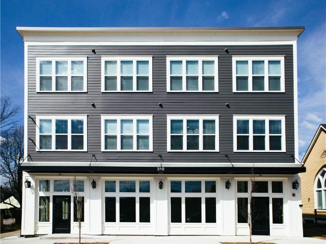 310 Holcomb Street