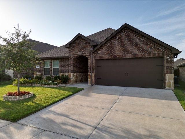 310 Hollow Branch Dr, Royse City, TX 75189